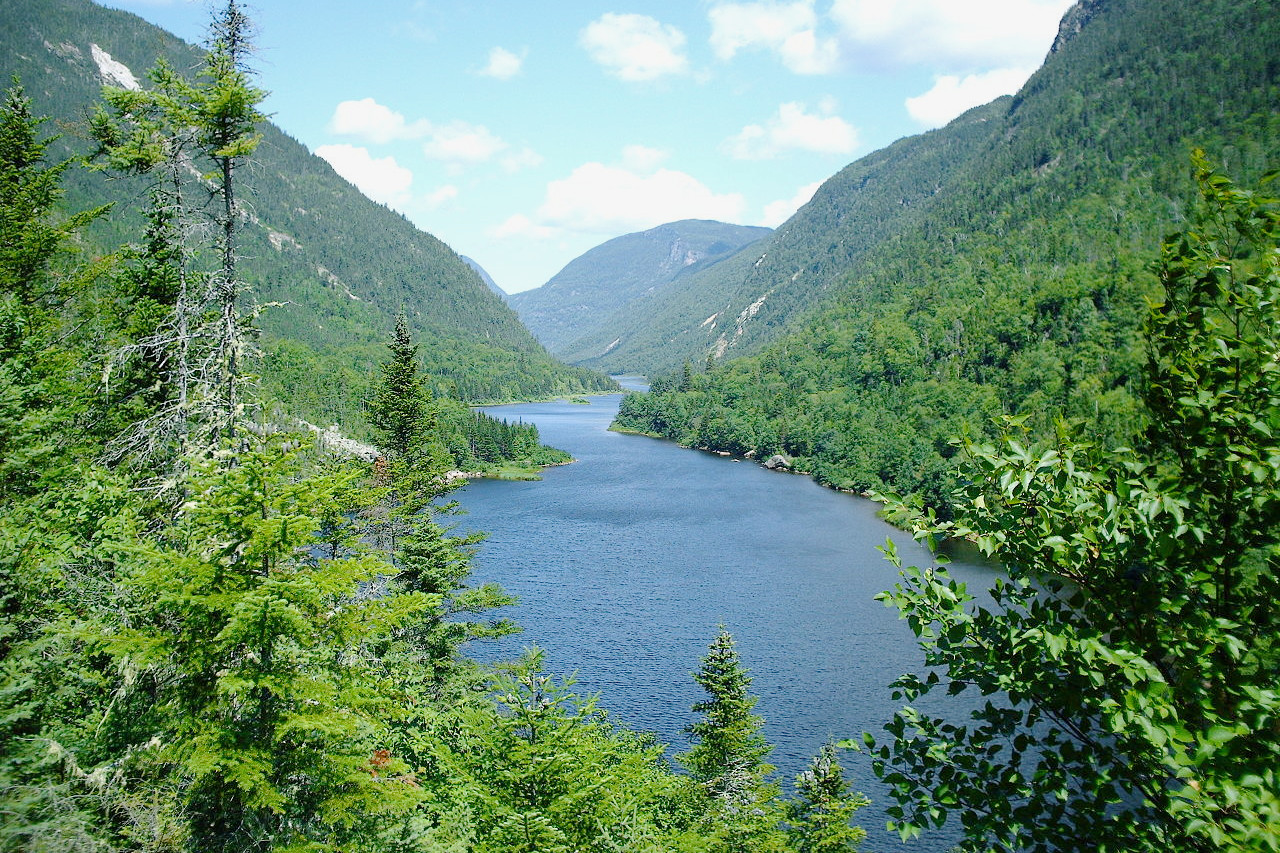 Blue Green Atlas - The Geography of Quebec